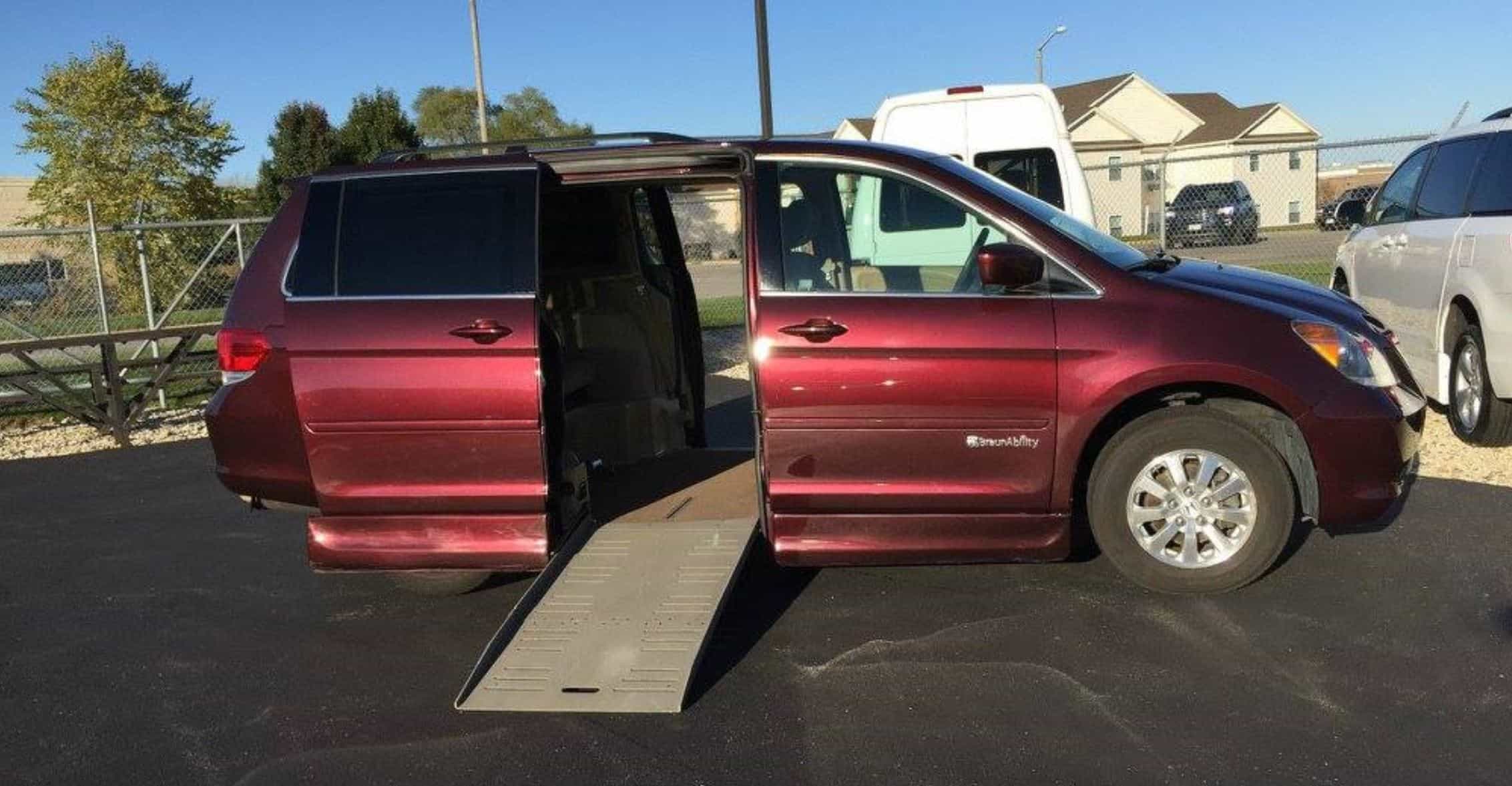 Wheelchair Vans for Sale Woodstock IL | AMS Auto